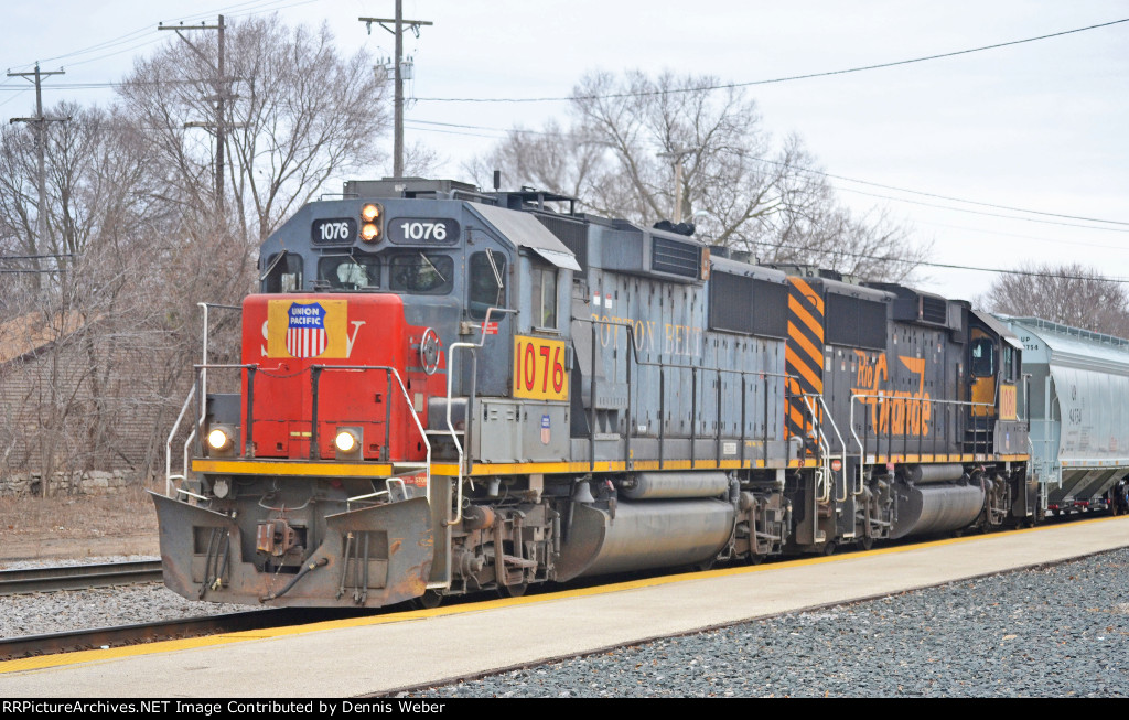 UP 1076, CP's Tomah sUB.